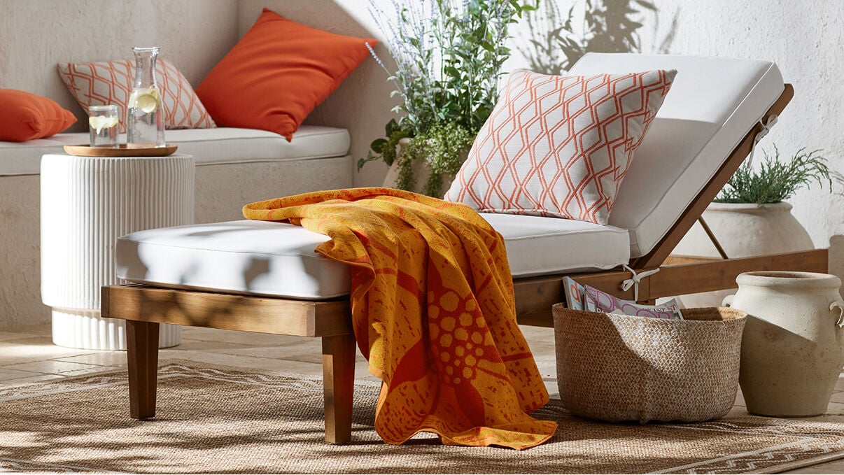 outdoor patio furniture cushions